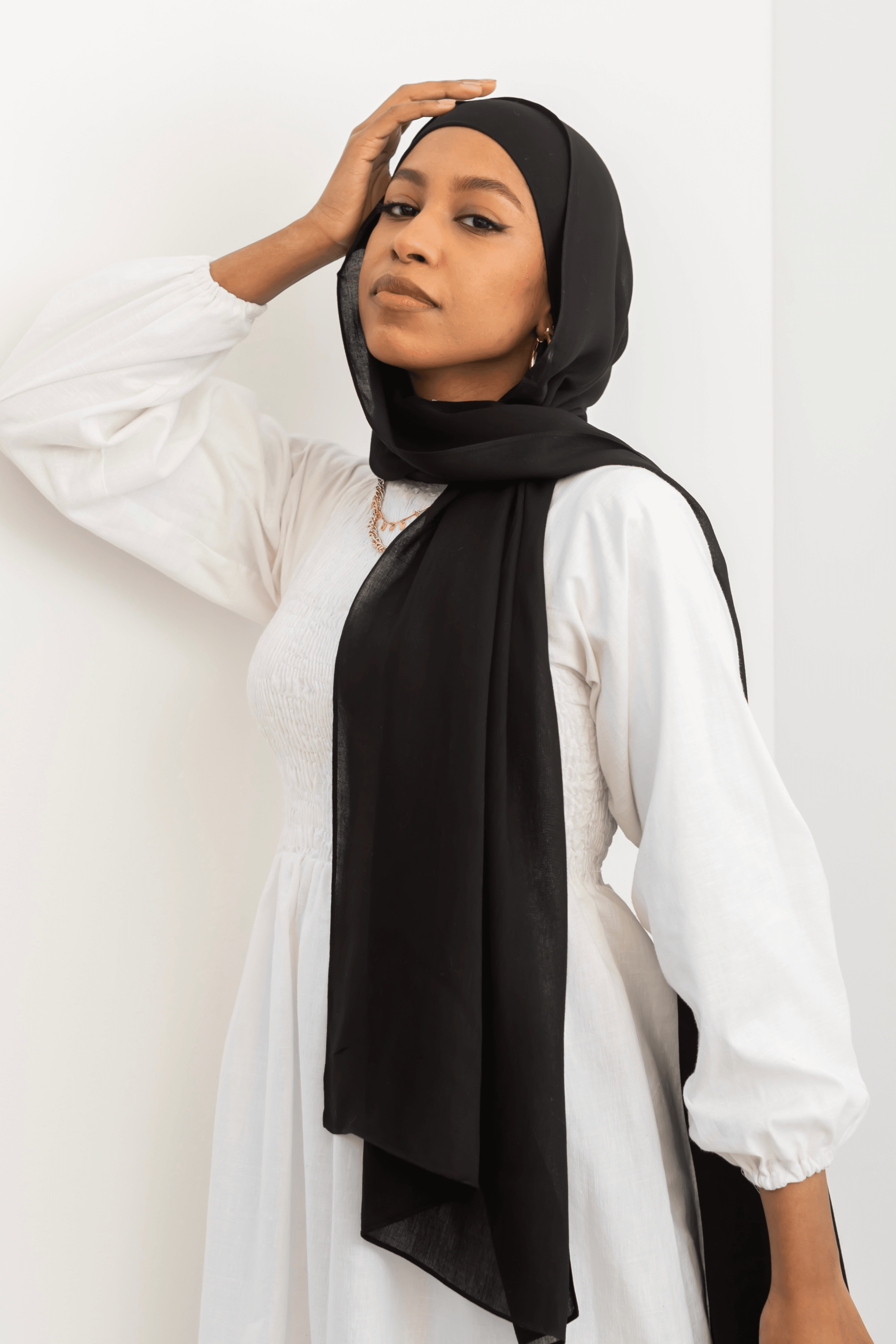 Worood Black Cotton Modal Scarf – Sleek & Minimal