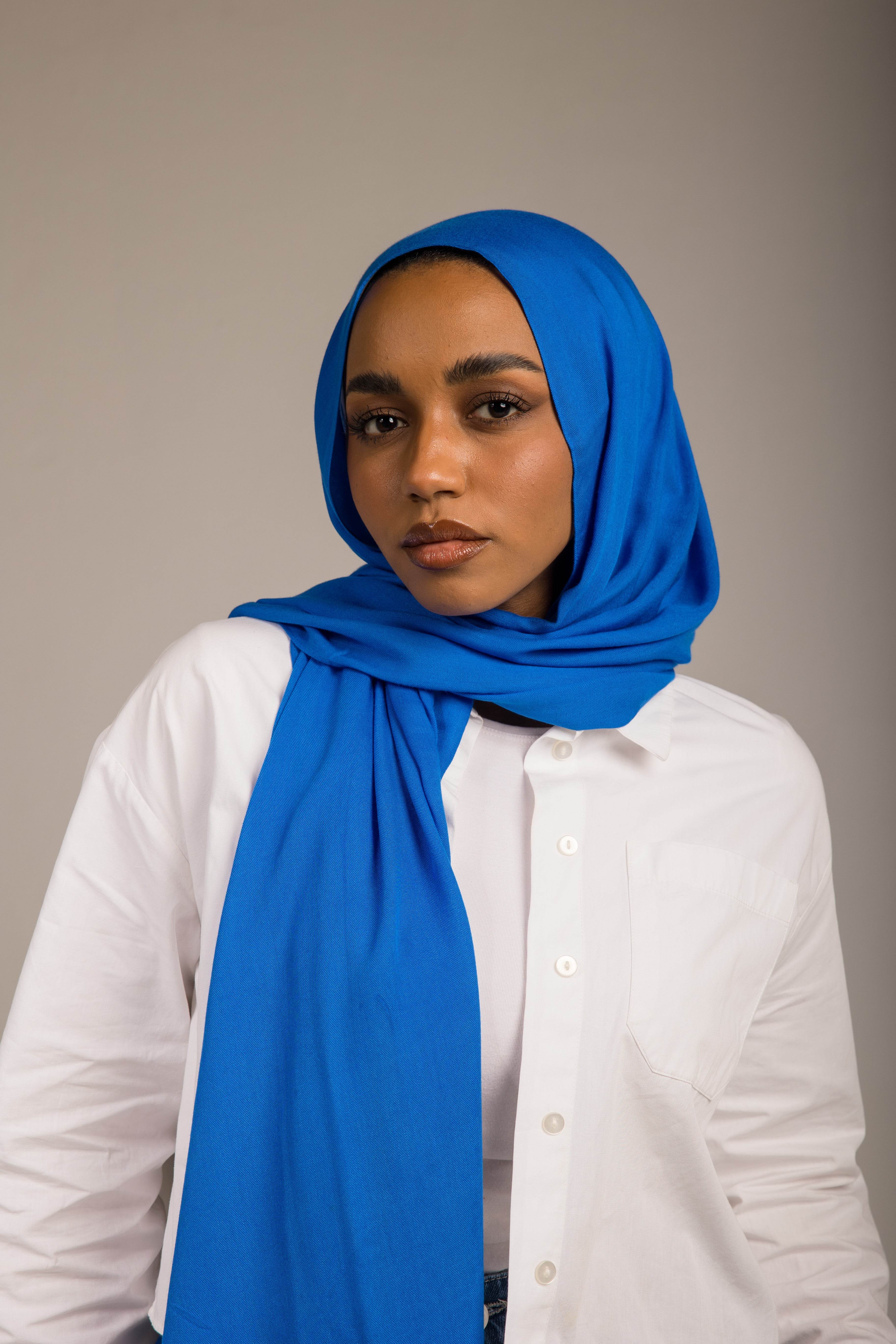 Worood Royal Azure Cotton Modal Scarf – Bold & Regal